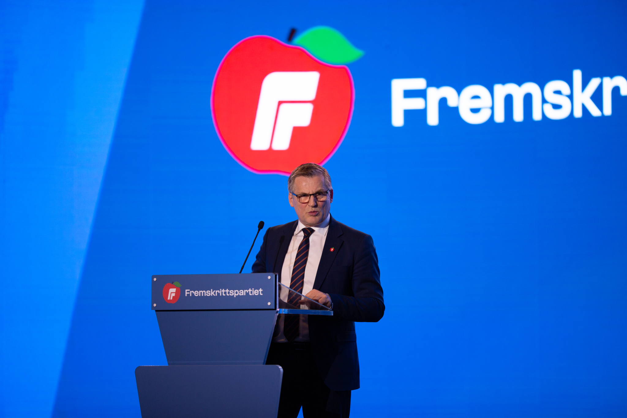 FrP: – Regjeringen har mistet kontrollen over norsk arbeidsliv ...
