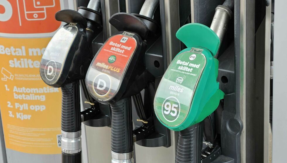 Nå renner ødelagte gressklippere inn på verksted – ny miljøvennlig ...